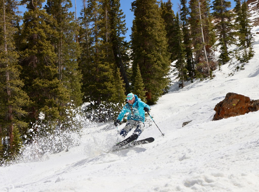 Colorado ski areas season snowfall totals winter 2025/26